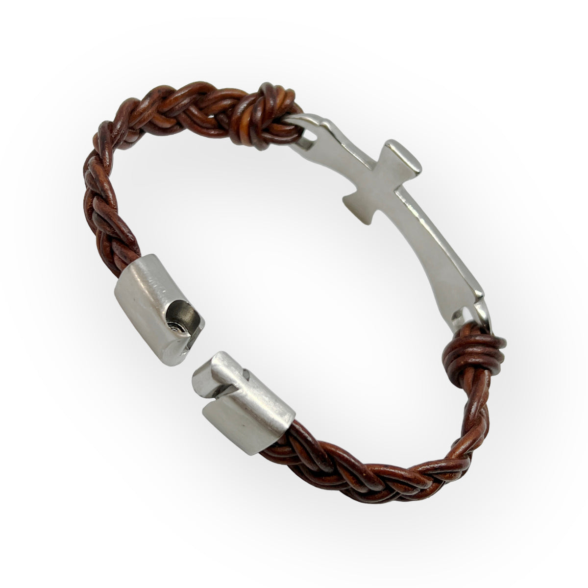 Classic Cross Braided Leather Bracelet – Simple Natural Design